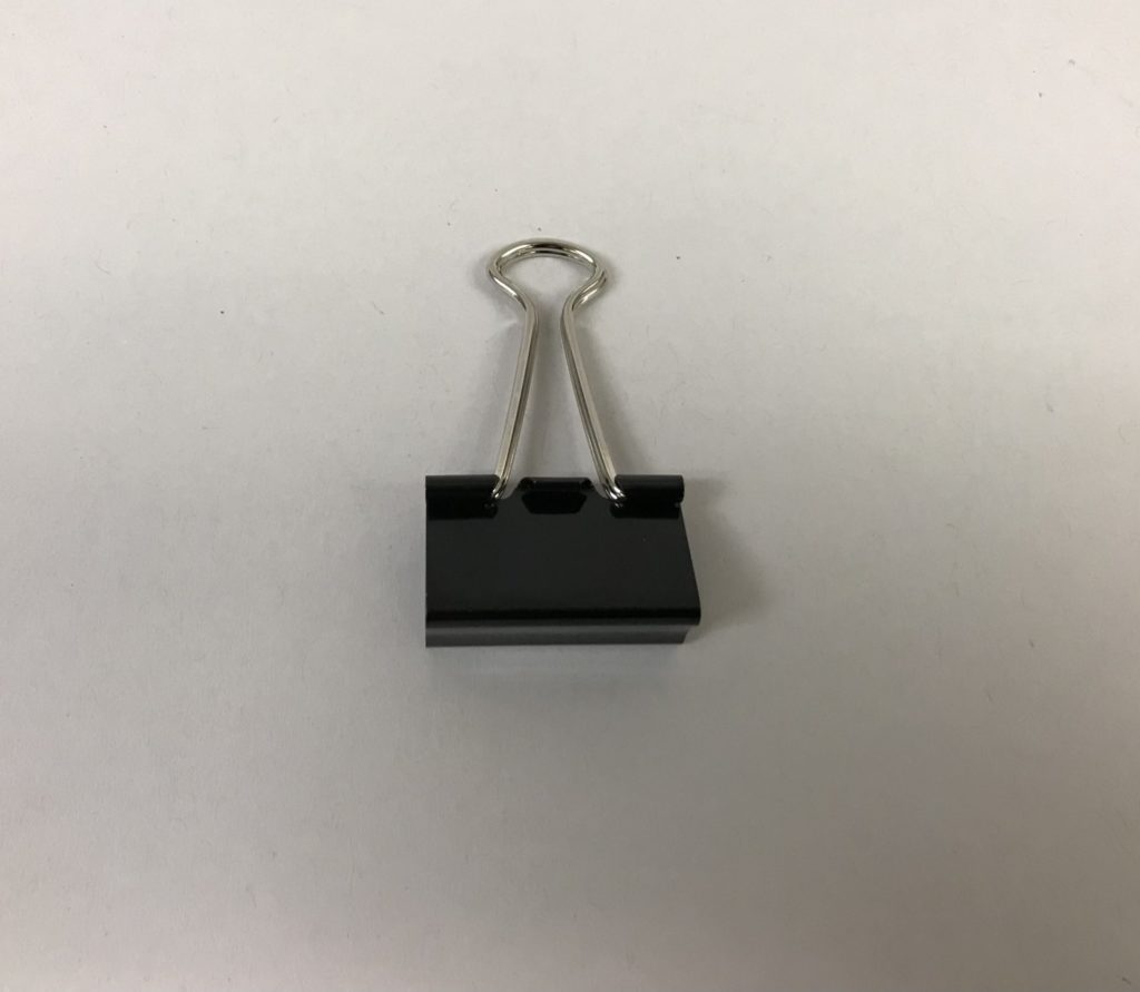 Fold Back Clips – 1 1/4″ – Realty Shop